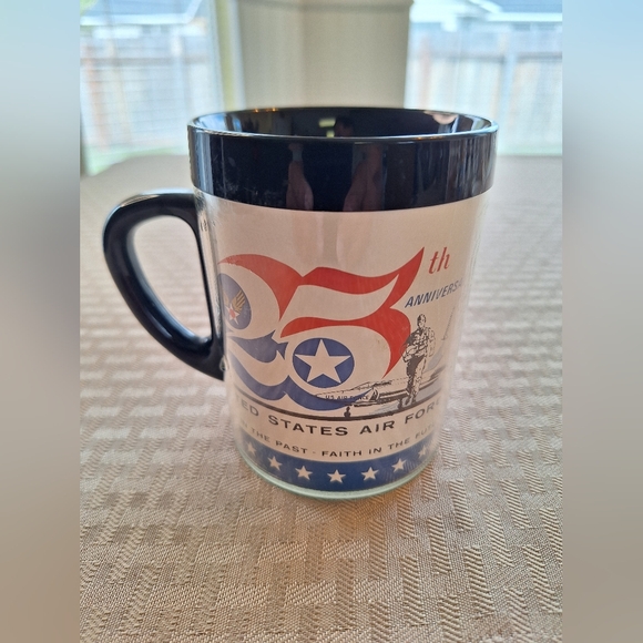 Kitchen | Vintage Us Air Force 25th Anniversary Thermosew Coffee Mugs ...
